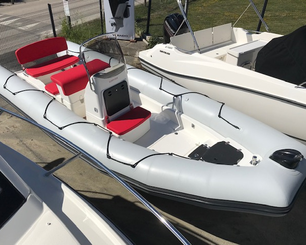 BOMBARD 700 SUNRIDER +150cv MERCURY EFI - Port Deun Marine